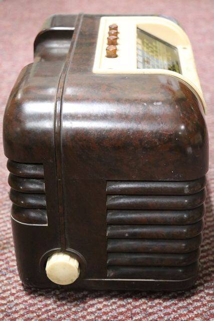 Bush Bakelite Radio# | XXXX Antique Complex