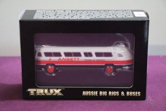 1/43 Trax TX15C 1954 Ansair Flxible Clipper Bus Model Car | XXXX ...