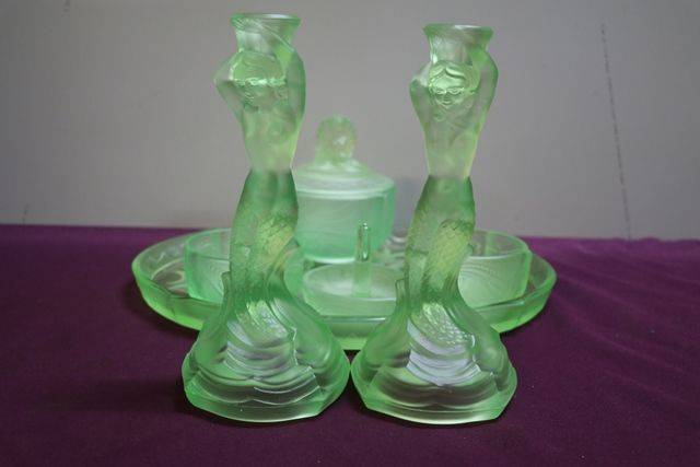 7 Pieces Art Deco Green Uranium Glass Mermaid Trinket Set C1930 | XXXX ...