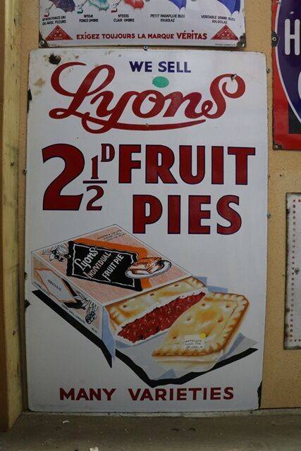 Lyons Fruit Pies Pictorial Enamel Advertising Sign # | XXXX Antique Complex