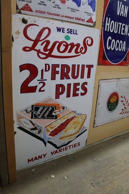 Lyons Fruit Pies Pictorial Enamel Advertising Sign # | XXXX Antique Complex