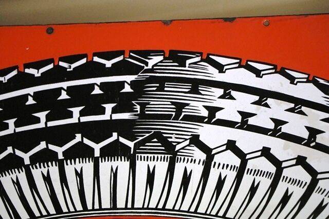 Superb Vintage India Super Tyres Pictorial Enamel Sign. # | XXXX ...