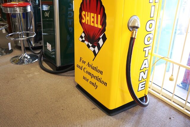 A Classic Wayne Shell Aviation & Competition Fuel Pump. | XXXX Antique ...