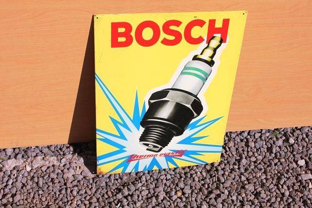 Bosch Pictorial Spark Plug Tin Advertising Sign.# | XXXX Antique Complex