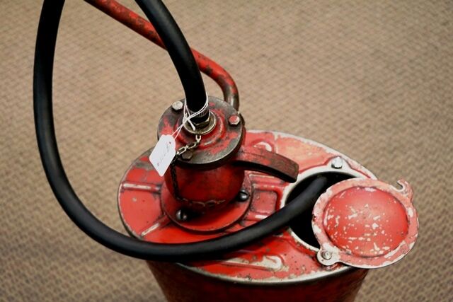 A Rare Vintage ARO Gear Oil Dispenser in Original Condition.. | XXXX ...