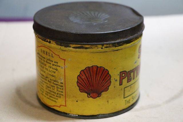 Australian Shell 1 lb Petroleum Jelly Tin # | XXXX Antique Complex