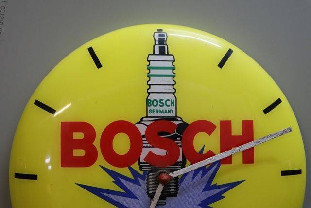 Bosch Spark Advertising Wall Clock .# | XXXX Antique Complex