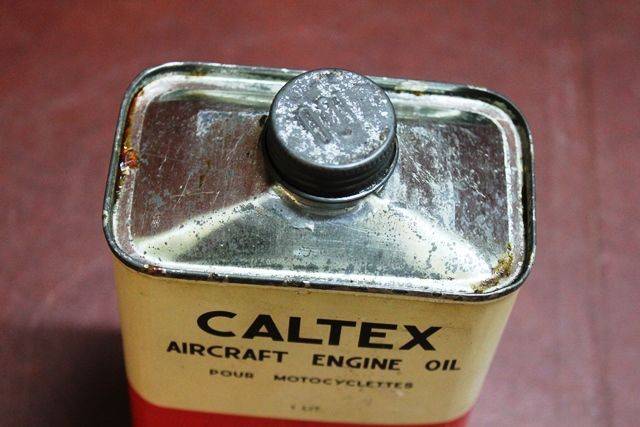 Caltex Aircraft Engine Oil 1ltr Tin | XXXX Antique Complex