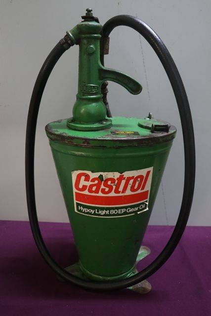 Castrol Hypoy Light 80 EP Gear Oil Dispenser | XXXX Antique Complex