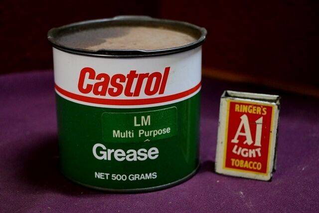 Castrol LM Multi Purpose 500 grams Grease Tin. | XXXX Antique Complex