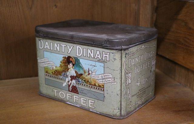 Dainty Dinah Toffee Tin | XXXX Antique Complex
