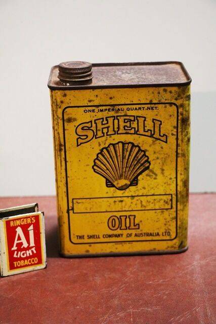 Early Australian Shell One Quart Motor Oil Tin. | XXXX Antique Complex
