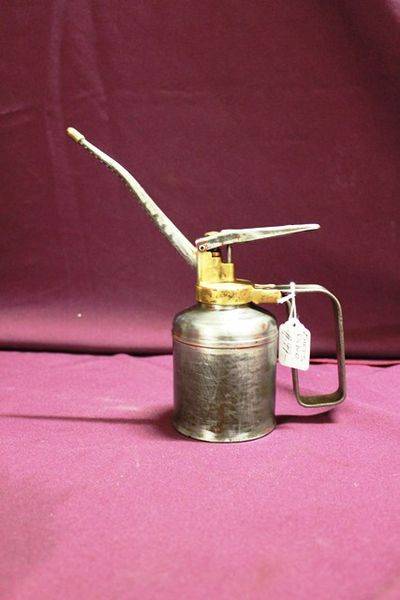 Early Enots Oiler | XXXX Antique Complex