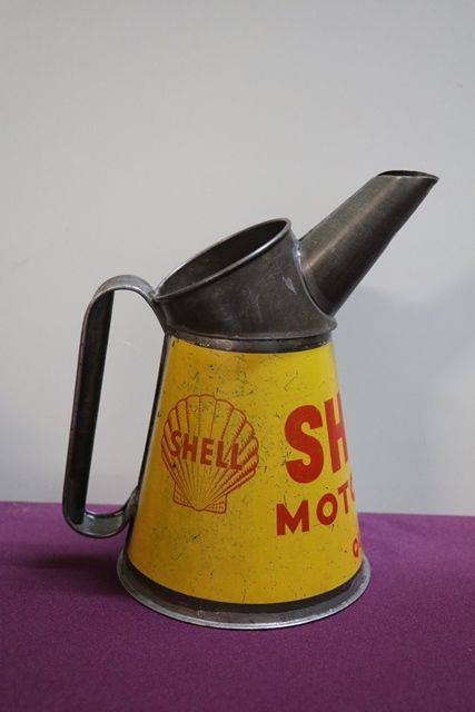 Early Quart Shell Motor Oil Pourer | XXXX Antique Complex