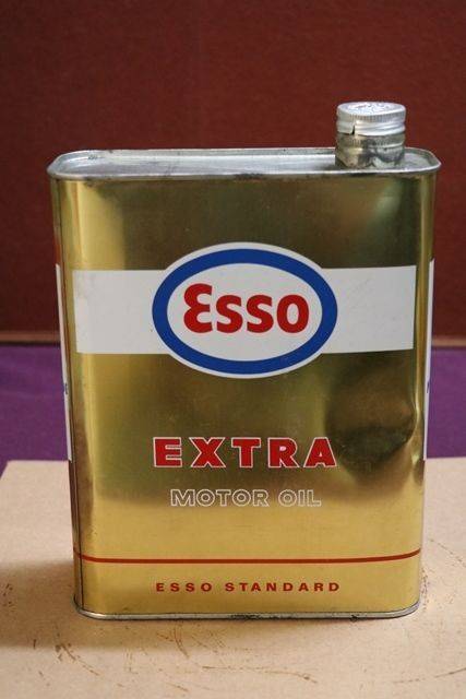 Esso Pictorial Oil Drip 2 Litres Extra Motor Oil Tin | XXXX Antique Complex