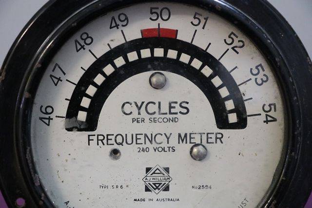 Frequency Meter Gauge | XXXX Antique Complex