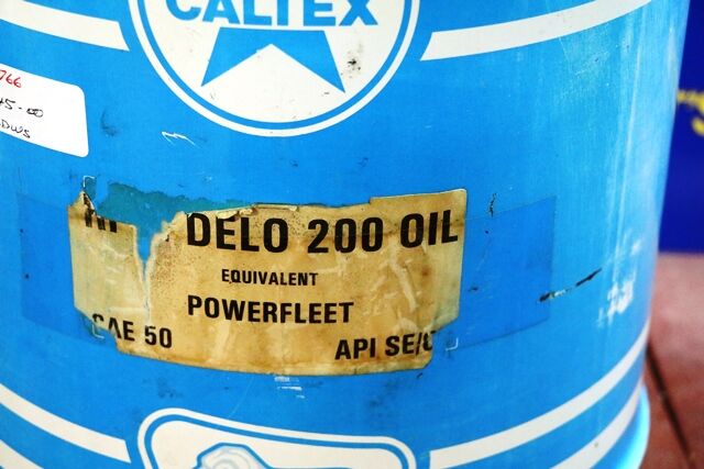 Golden Fleece Change over to Caltex 20litres Delo200 Oil Drum. | XXXX ...
