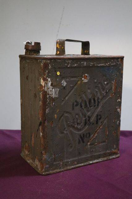 Redline 2 Gallon Running Board Fuel Can | XXXX Antique Complex