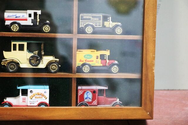 Shadowed Boxed Selection of 15 Model Cars. | XXXX Antique Complex