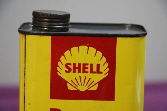 Shell Donax A1One Litre Oil Tin | XXXX Antique Complex