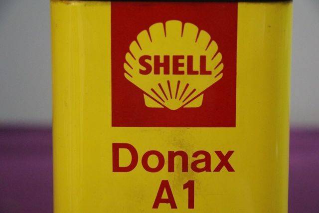 Shell Donax A1 1 Litre Oil Tin | XXXX Antique Complex