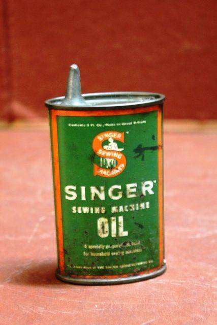 Singer Sewing machine oiler | XXXX Antique Complex