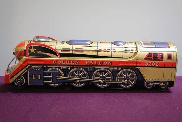 TM Japan Golden Falcon Battery Operated Tin Train Engine Toy | XXXX ...
