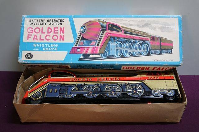 TM Japan Golden Falcon Battery Operated Tin Train Engine Toy | XXXX ...