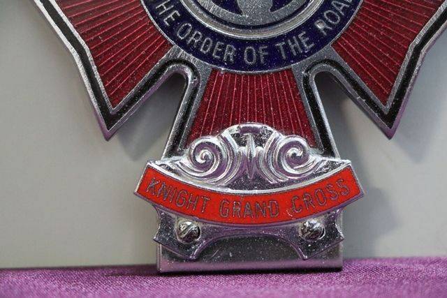 Badge , The Order Of the Road Knight Grand Cross | XXXX Antique Complex