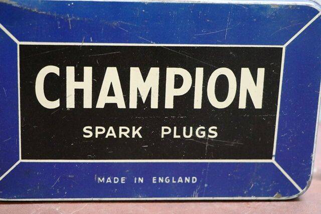 Vintage Champion J-5 14mm Spark Plug Tin. | XXXX Antique Complex