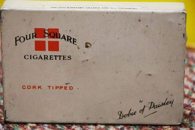 Vintage Four Square Cigarettes Tin. | XXXX Antique Complex