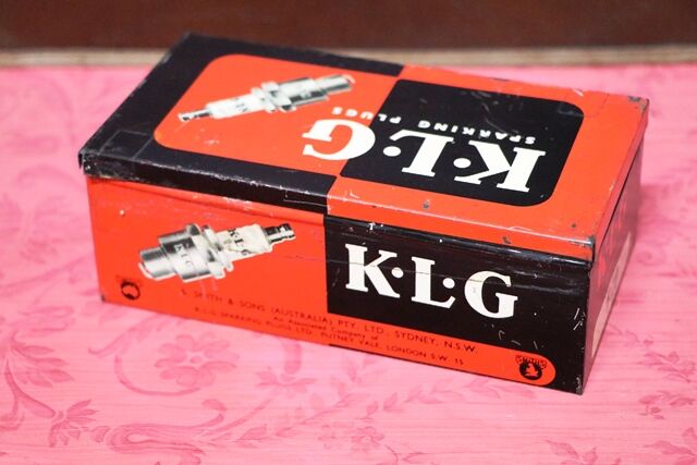 Vintage K.L.G Spark Plug Pictorial Tin. | XXXX Antique Complex