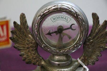 Vintage Moto-Meter Temperature Gauge Radiator Cap. | XXXX Antique Complex