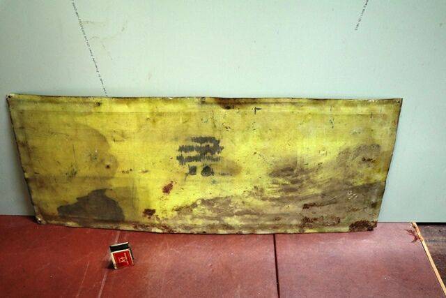 Vintage Vincent's Powders Tin Adv Sign. # | XXXX Antique Complex