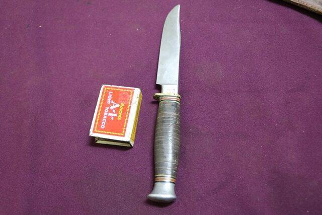 Vintage William Rogers, Sheffield, Hunting Knife | XXXX Antique Complex