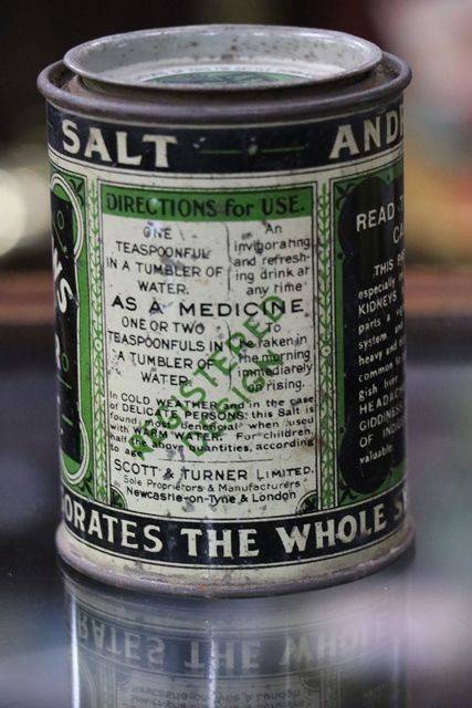 Vintage Andrews Liver Salt Tin | XXXX Antique Complex